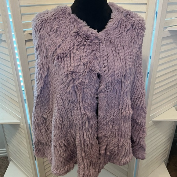 Brandon Thomas | Jackets & Coats | Brandon Thomas Lilac Faux Fur Cape ...
